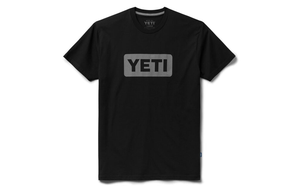 YETI PREMIUM LOGO BADGE SHORT SLEEVE T-SHIRT BLACK - Outdoor Living