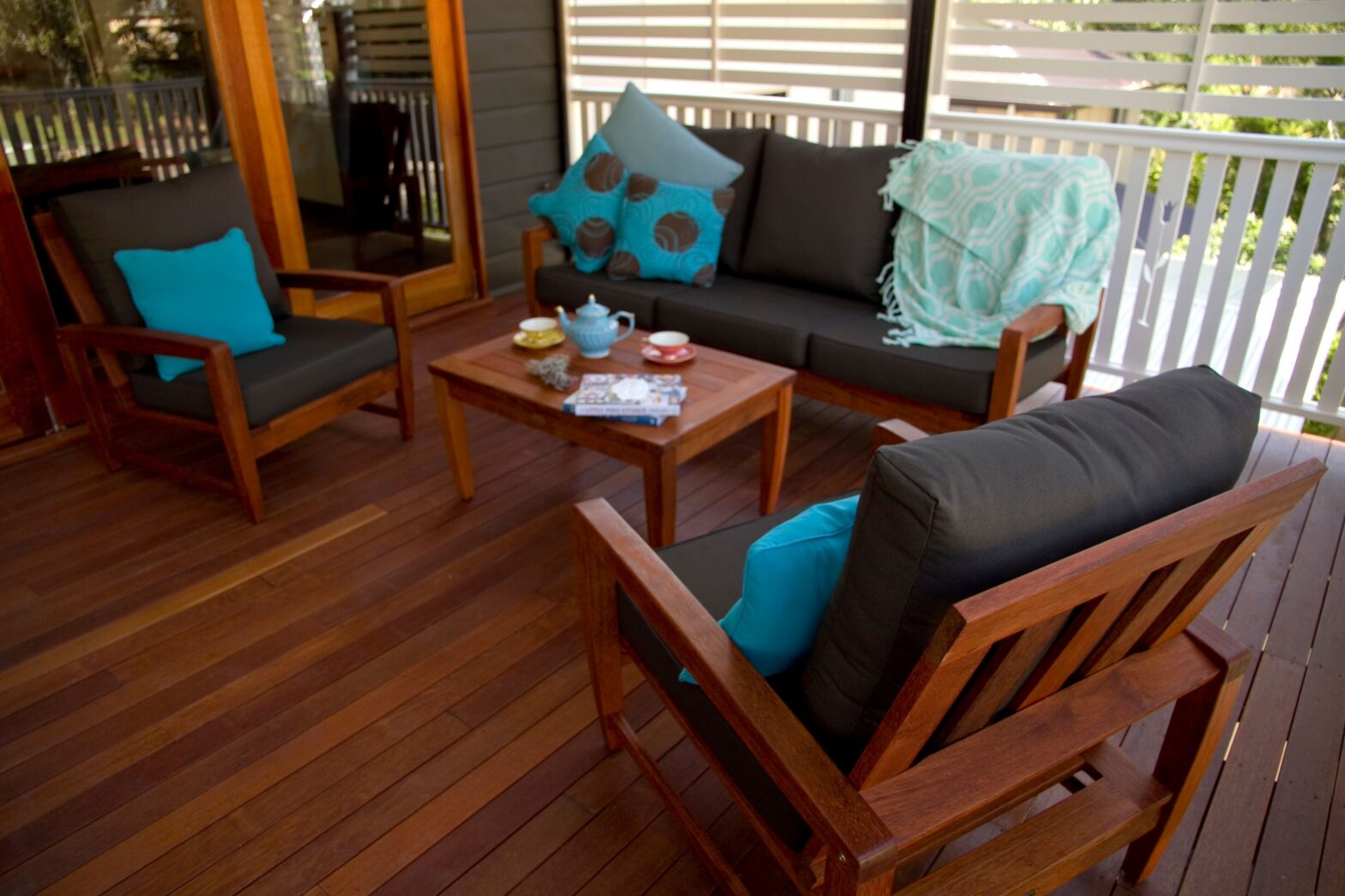 Category: Kwila Sofa Settings - Outdoor Living