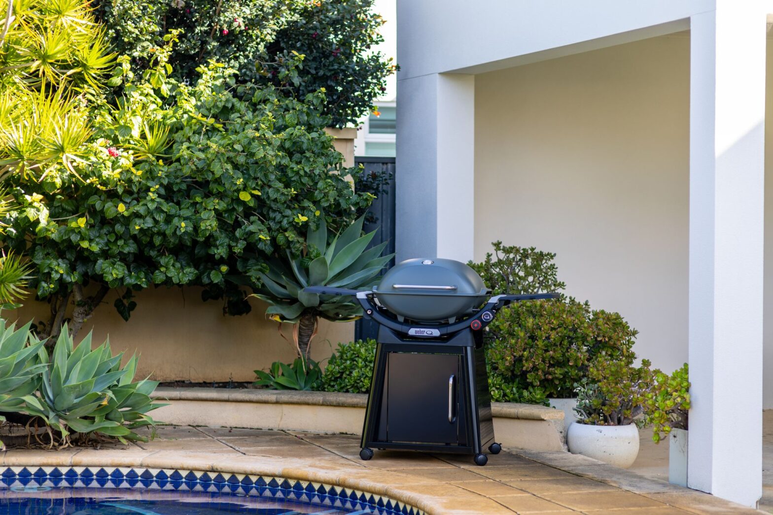 Category: Weber Q Range - Outdoor Living