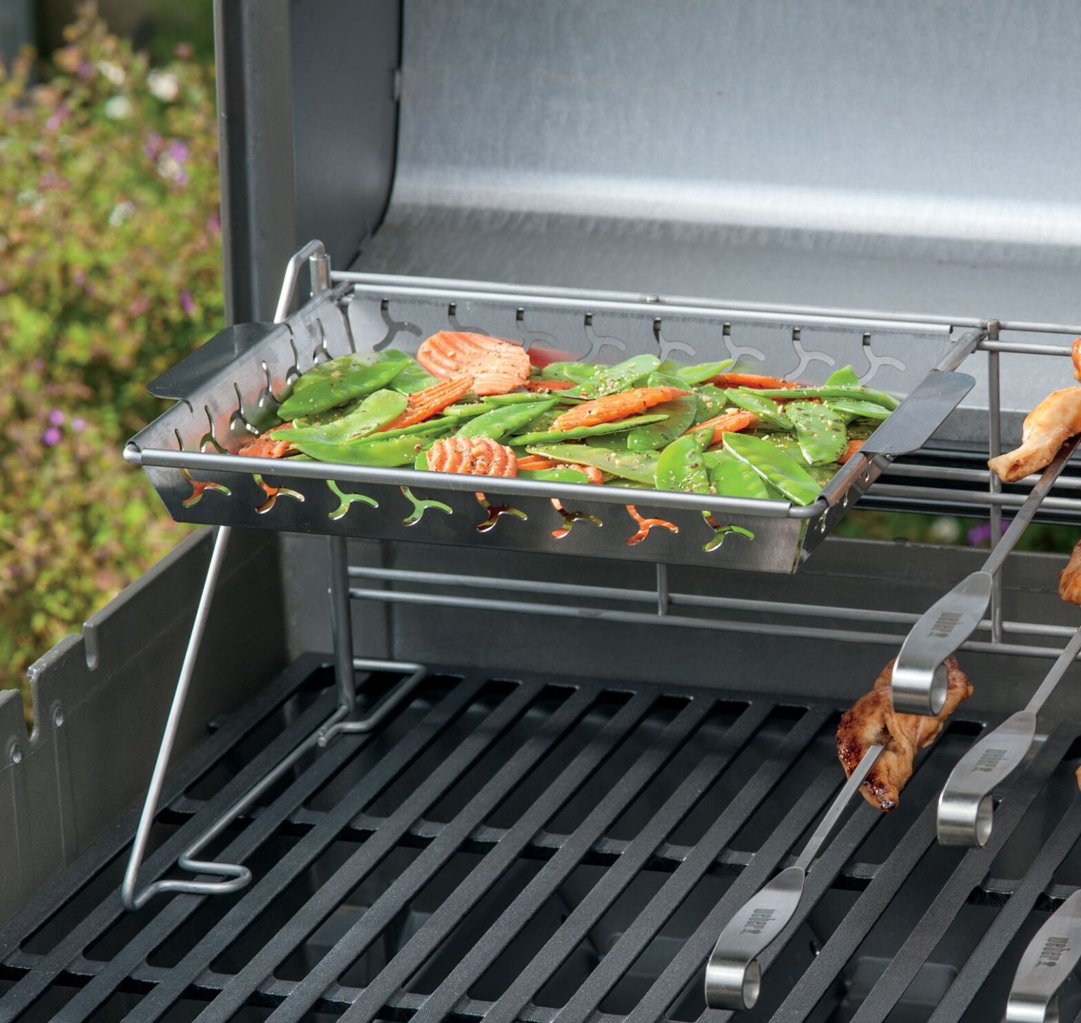 WEBER ELEVATIONS GRILLING BASKET SET - Outdoor Living